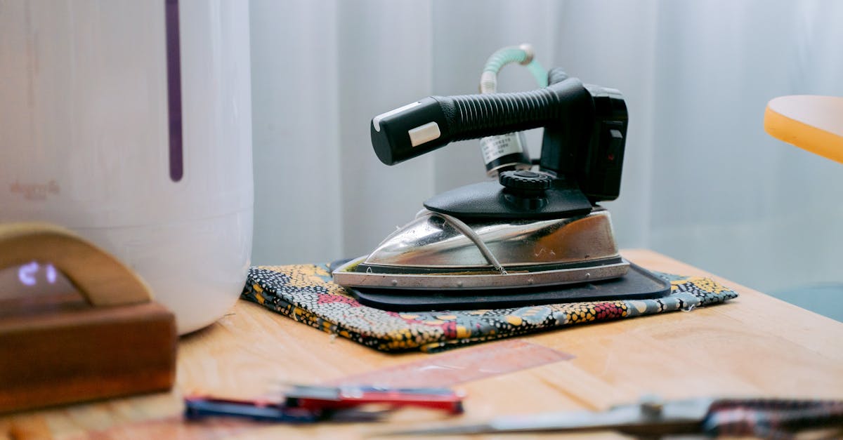 Le Kit Parfait : Les Essentiels du Repassage au Quotidien